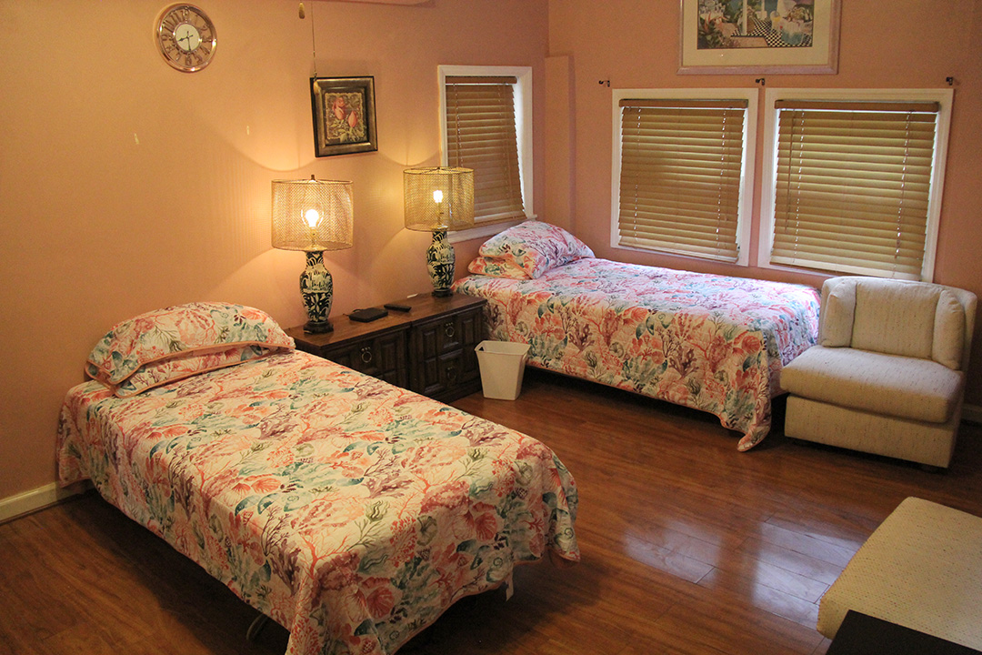 Red Rose Room – rosegardenresidence